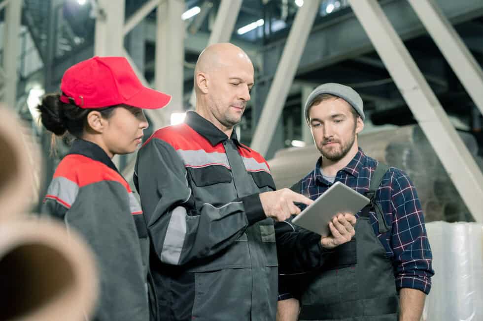 Operator Training in Manufacturing - Metis Automation